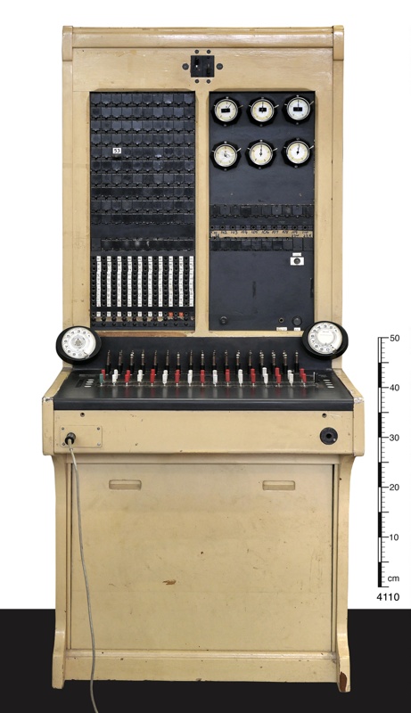 Multiple cord switchboard; 4110 | eHive