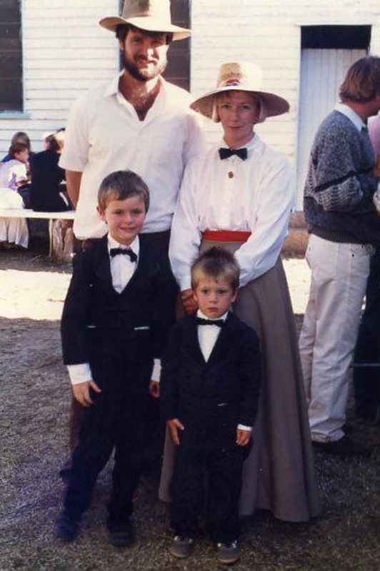 BP.749 Bicentenary Race Meeting, Mitchell Qld - Campbell; 11/6/1988; BP.749 | eHive