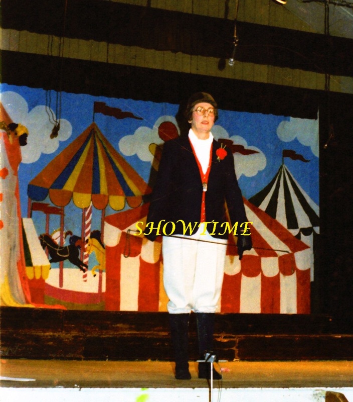 BP.658 Booringa Choral Group, Mitchell Qld -"Showtime"; 1982; BP.658 ...