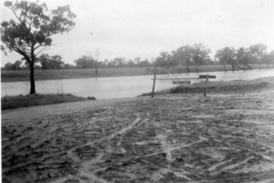 BP.1325 Maranoa River, Mitchell Qld - Low Level Crossing; 1956; BP.1325 ...