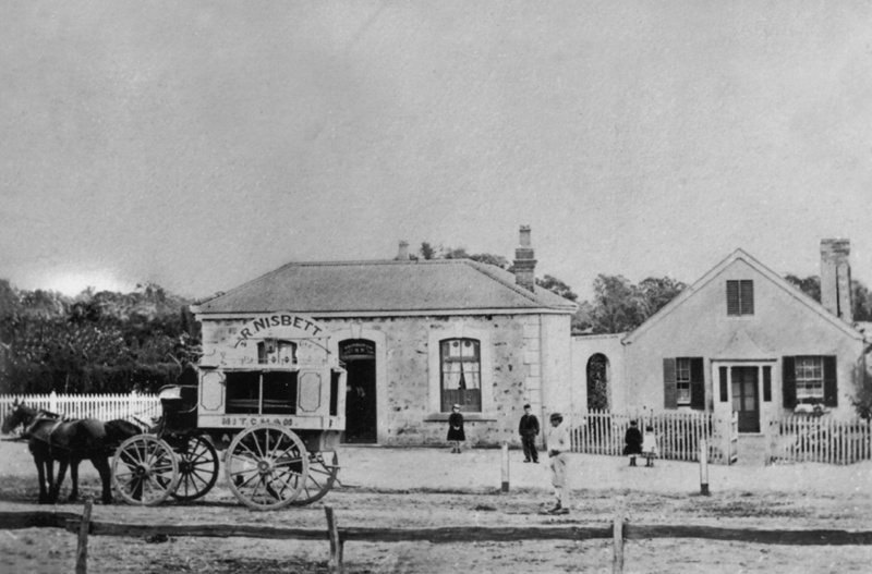 Edinburgh Inn Mitcham; 1870 ca; P02069 | eHive