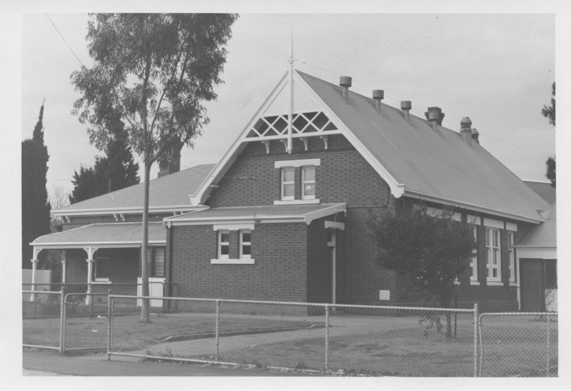 Edwardstown Primary School; 1/08/1982; P02216 | eHive