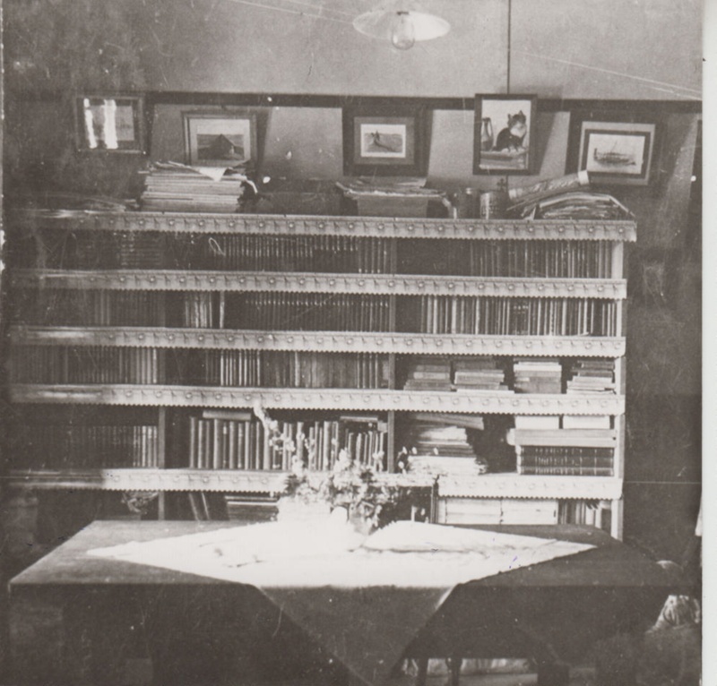 Library at Charles Petts' home in Kingswood; 1915 ca; P01355PE | eHive