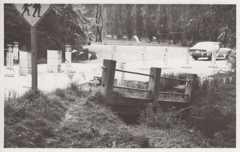 Watahuna Avenue bridge Hawthorndene; 1979; P01608WI | eHive