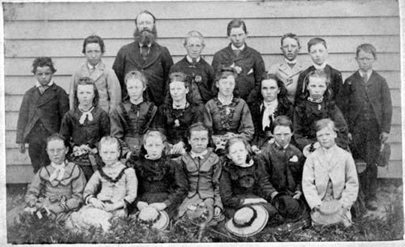 xxxSelwyn school E83 From Mrs Hiatt nee Firs; DHS-0124 | eHive