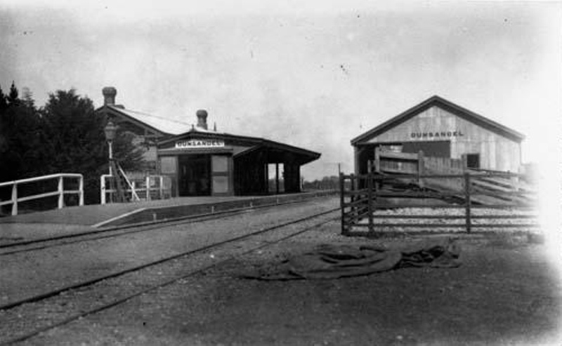 EHS-6037 Dunsandel Station and Goods Store 1998-8-15 8 of 13 Ph Arch ...