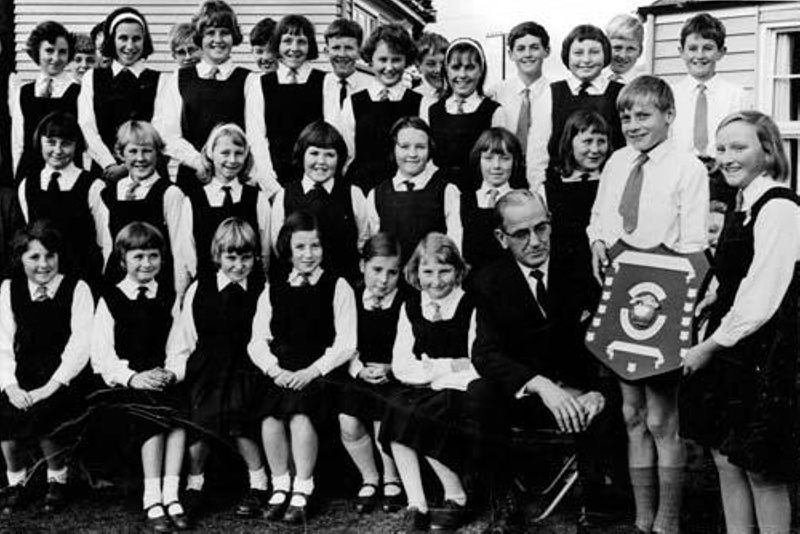 Dunsandel school Winners of POSB shield 1966; DHS-0103 | eHive
