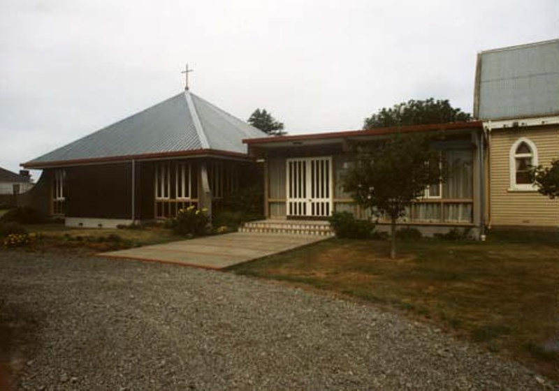 EHS-3159 Dunsandel Trinity 30-10-1983 Presbyterian Church & old hall ex ...