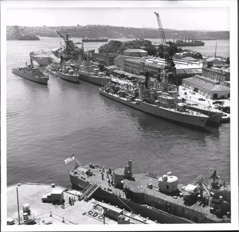 HMA Ships Anzac II, Queenborough at Garden Island with RN Destroyer and ...
