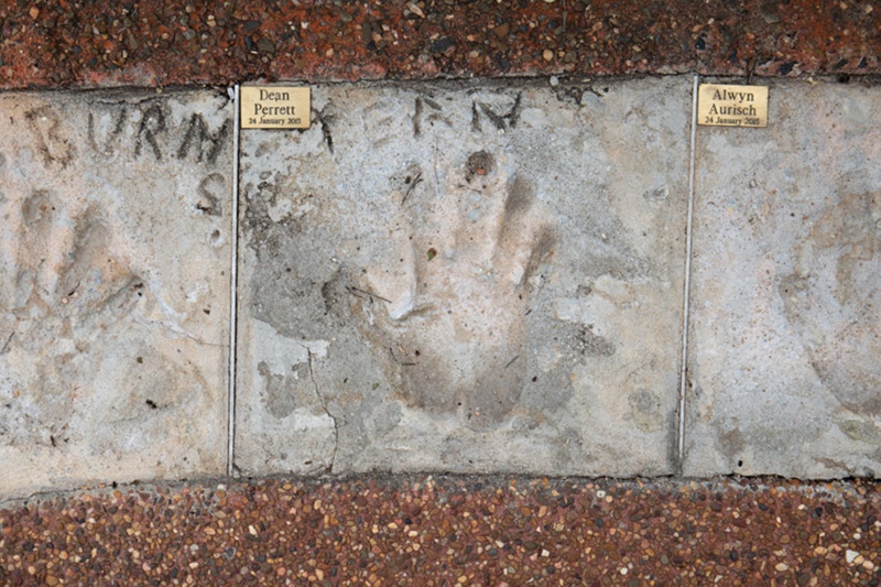 DEAN PERRETT; DEAN PERRETT; HOF_2015_PERRETT | eHive