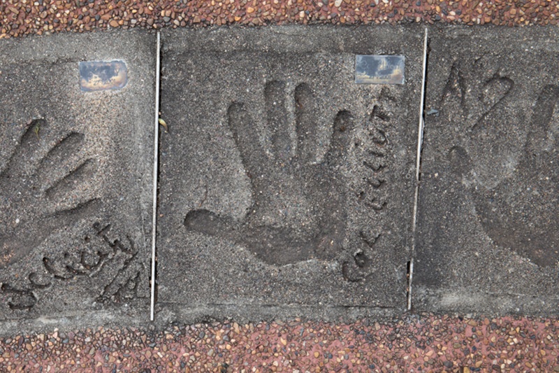 COL ELLIOTT; COL ELLIOTT; HOF_2001_ELLIOTT | eHive