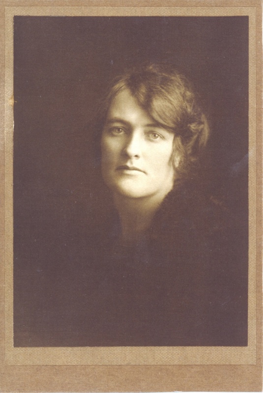 Norman Lindsay Gallery - Rose Lindsay ; Family_c1920s-30s_001 | eHive