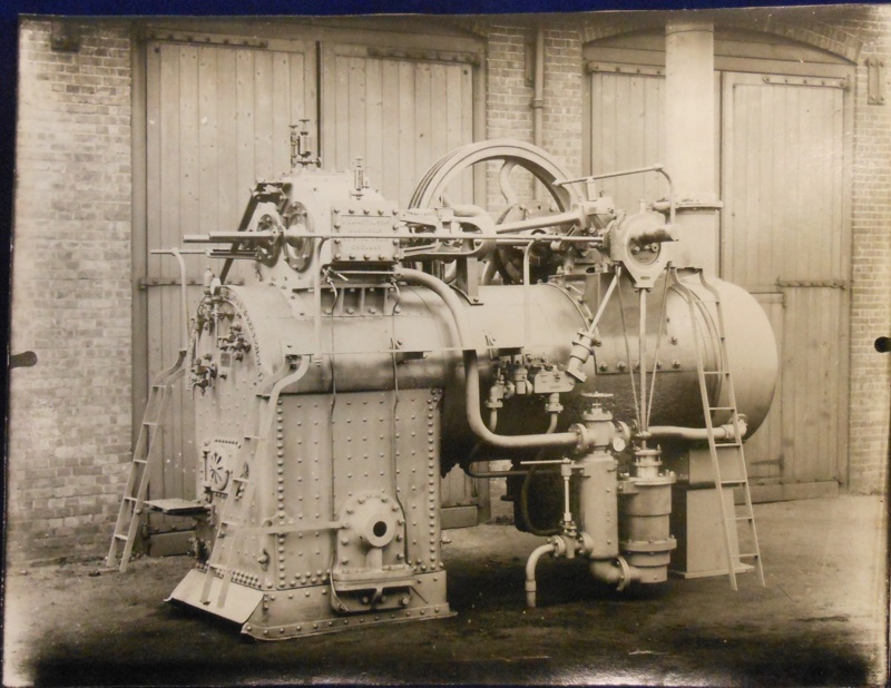 Portable Engine Photograph; LESLS915 | eHive