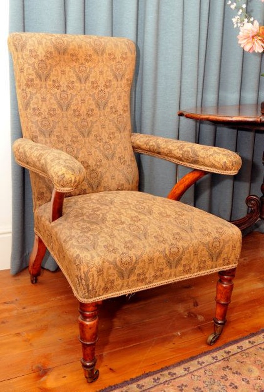 Armchair on wheels; 0186 | eHive