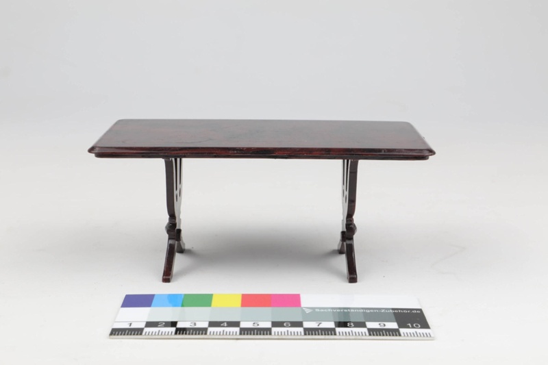 Dining table, toy, plastic; c. 1948; FM.2023.2.29 | eHive