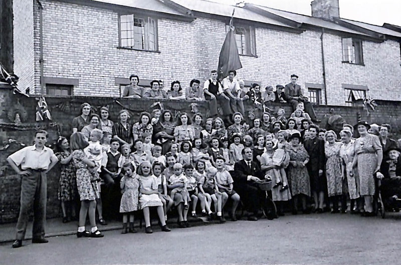Street party Celebrating the end of World war 2 (1939-1945); Stowmarket ...