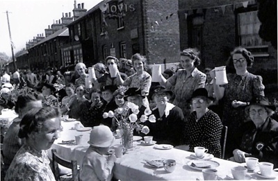 Street party Celebrating the end of World war 2 (1939-1945) on Lime ...