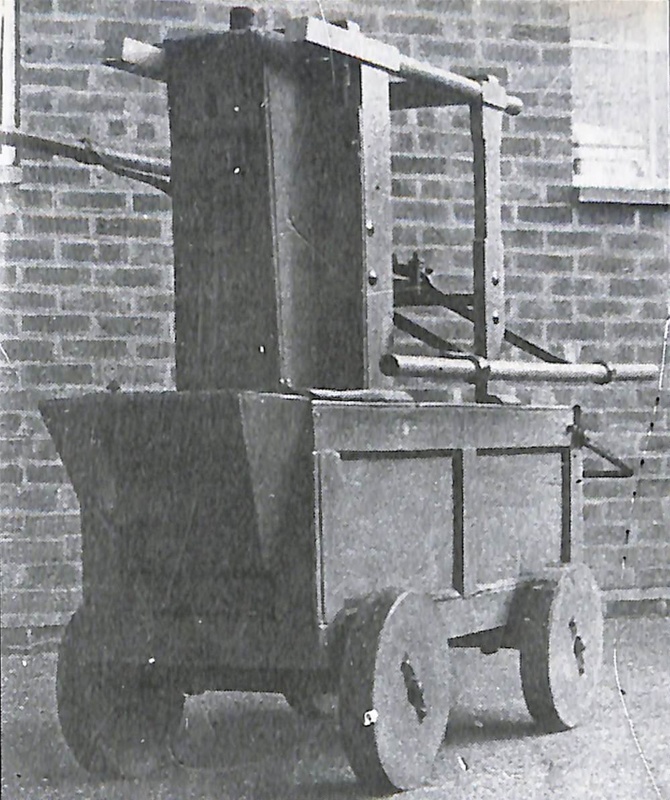 Old-fashioned Fire Engine; Unknown; SMKLHG355_0002 | eHive