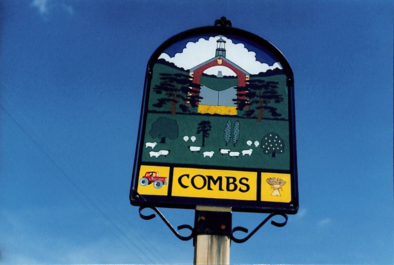 Combs village sign; 20th century; SMKLHG237_189 | eHive