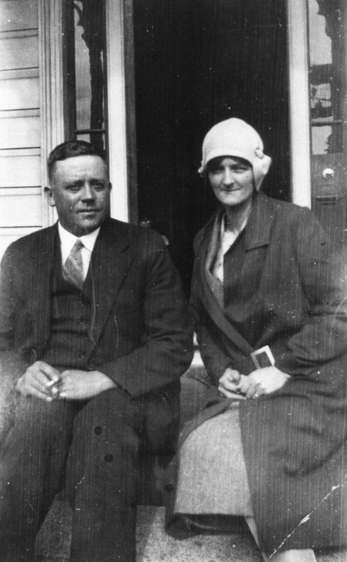 Roy Holliday James and wife Ophris; KWC-I-2085 | eHive