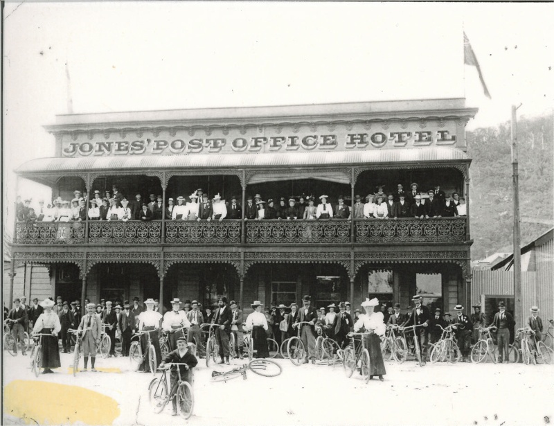 Jones' Hotel; KWC-I-1131 | eHive