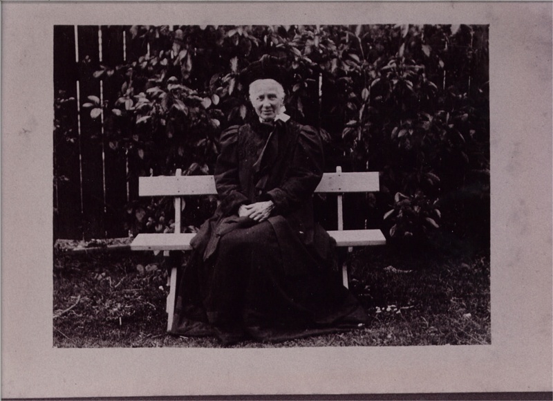 Mrs. Berry; KWC-I-651 | eHive