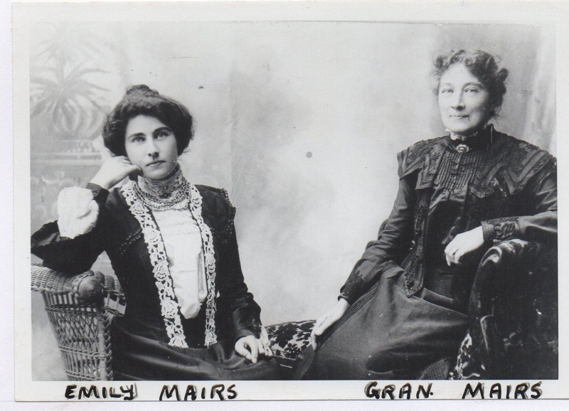 Emily and Gran Mairs; KWC-I-2121 | eHive