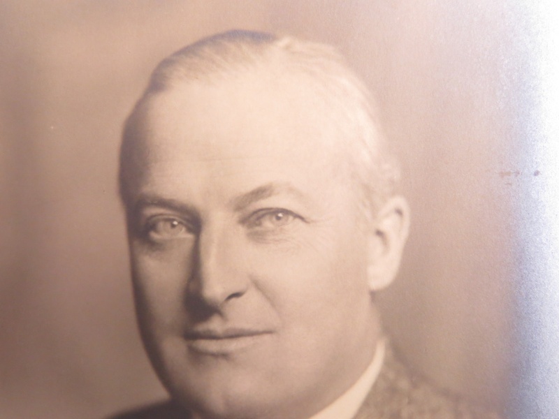 President Sir Charles A. Mander Bt 1930 - 1931; National Federation of ...