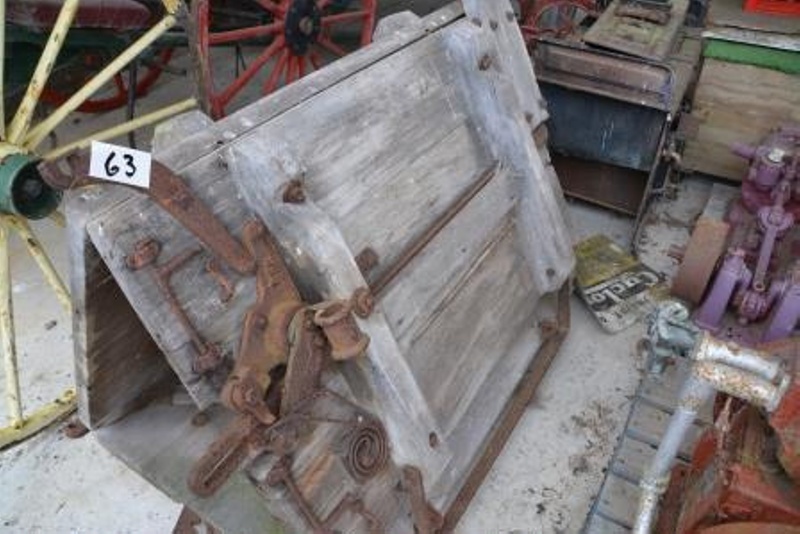 Wool Press; H63 | eHive