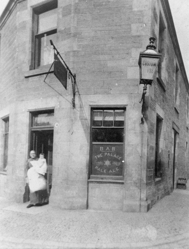 Custom House Hotel West Port and st NInians Road with Helen Dumbreck ...