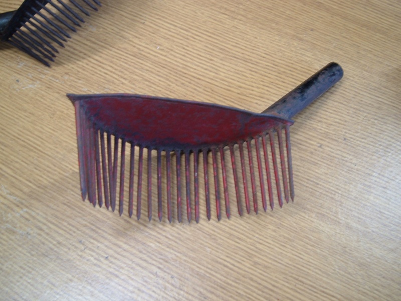 Berry rake; AFDHM00214 | eHive