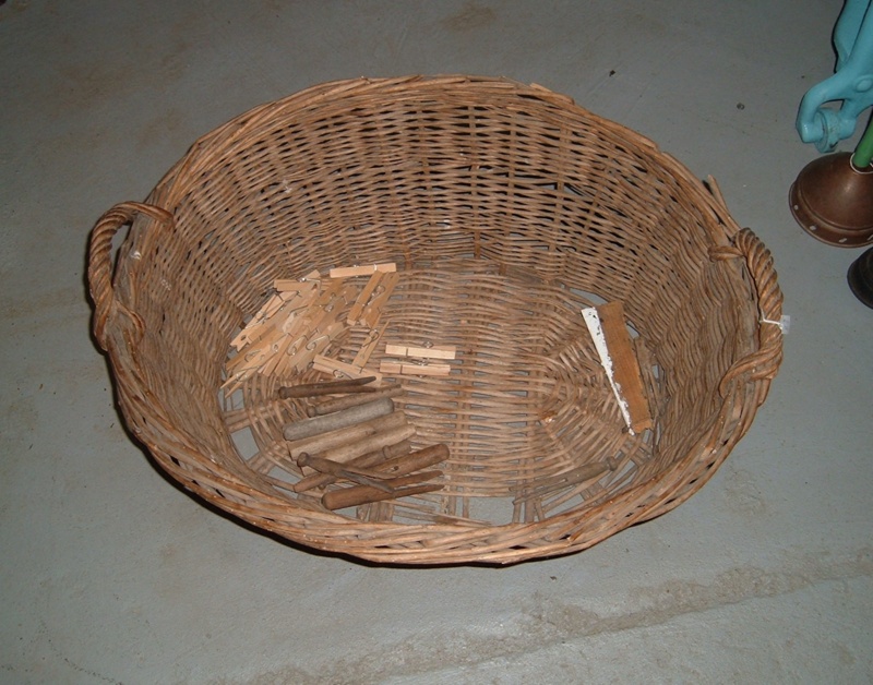 Basket; AFDHM03563 | eHive