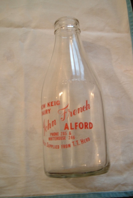 Milk bottle; New Keig Dairy, John French, Alford; AFDHM03300 | eHive