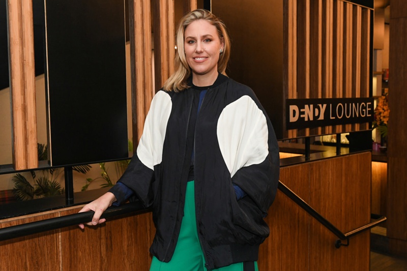 EP - MAKE IT LOOK REAL - Dendy 1; 2025 | eHive