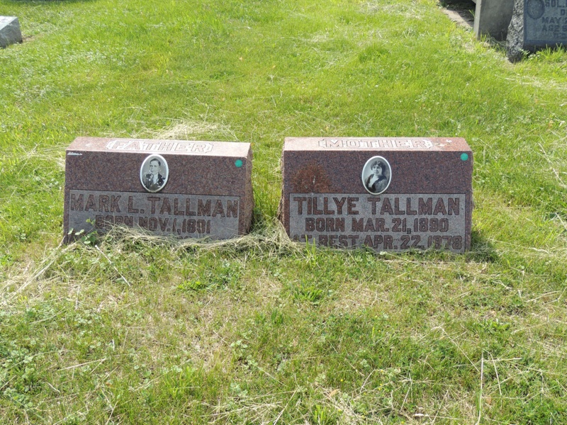 Tallman Family Gravestones (1948, 1978), Waldheim Cemetery, Forest Park ...