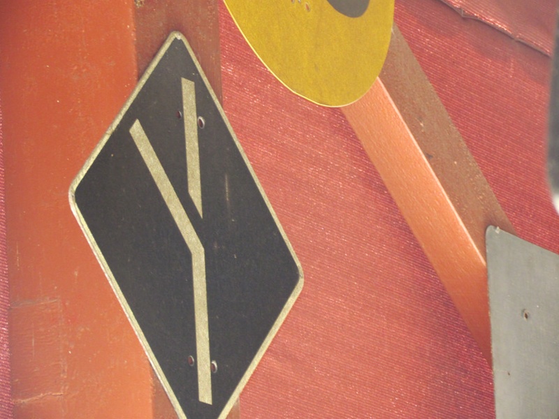 Sign - Railway Traffic, Direction of Travel Left Hand Trailable Facing ...