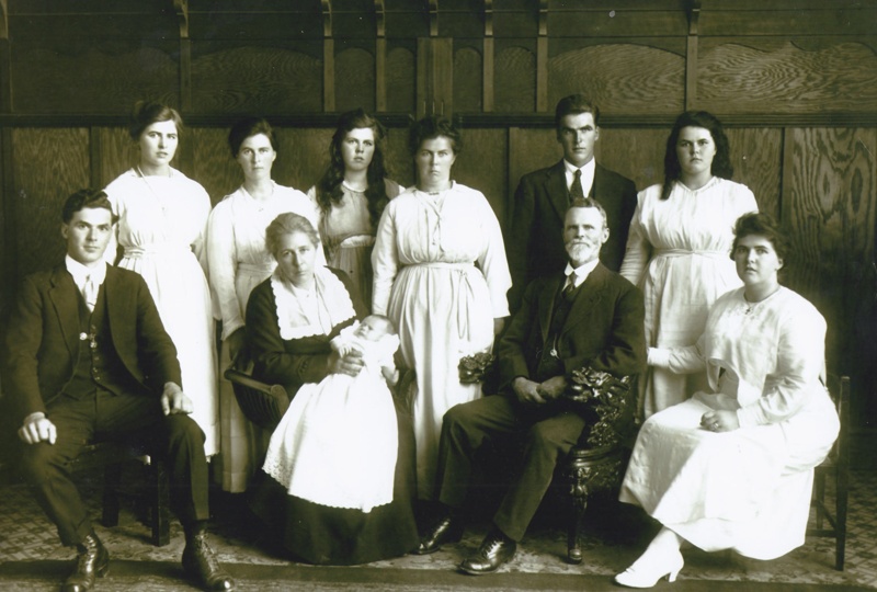 Townsend : Family of Martha Ann (nee Fry) and Richard Edward Townsend ...