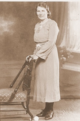 Elsie Collins; circa 1940 | eHive