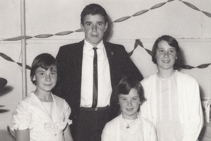 Graeme Fry [1949], Jenny Fry [1952], Lynette Fry [1954] and Marilyn Fry ...
