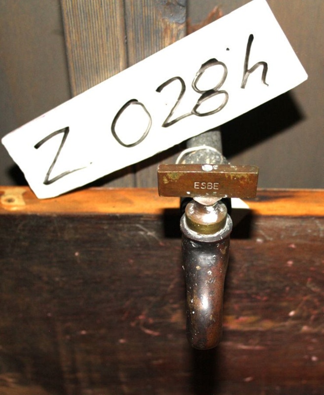 Tap, Brass locking lever type; CM.Z028h | eHive