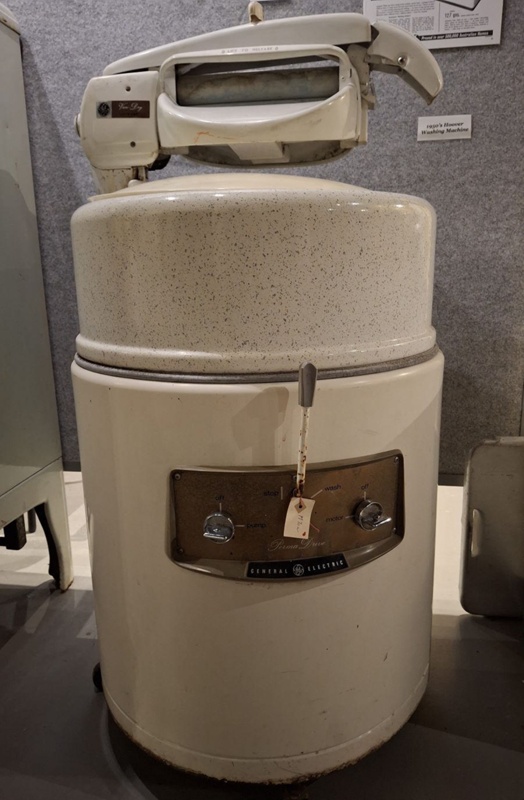 Washing Machine, General Electric; c. 1950s; CM.M070a | eHive