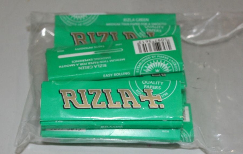 Cigarette papers; CM.R011g | eHive