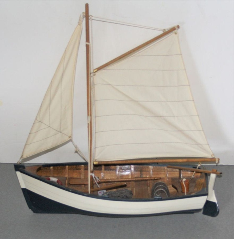 Model work boat on stand; CM.Q055h | eHive