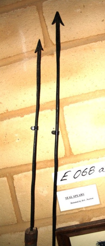 Seal spear - with rope; CM.E068a | eHive