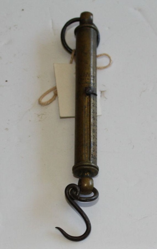 Scales, spring balance; CM.J079c | eHive