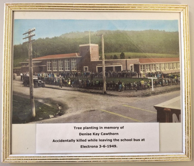 Photograph, Snug School; 1949; CM.H016a | eHive