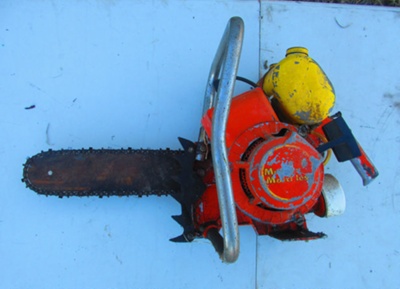 Mobilco Chainsaw having a 14 inch Bar; Mobilco; 1950s | eHive