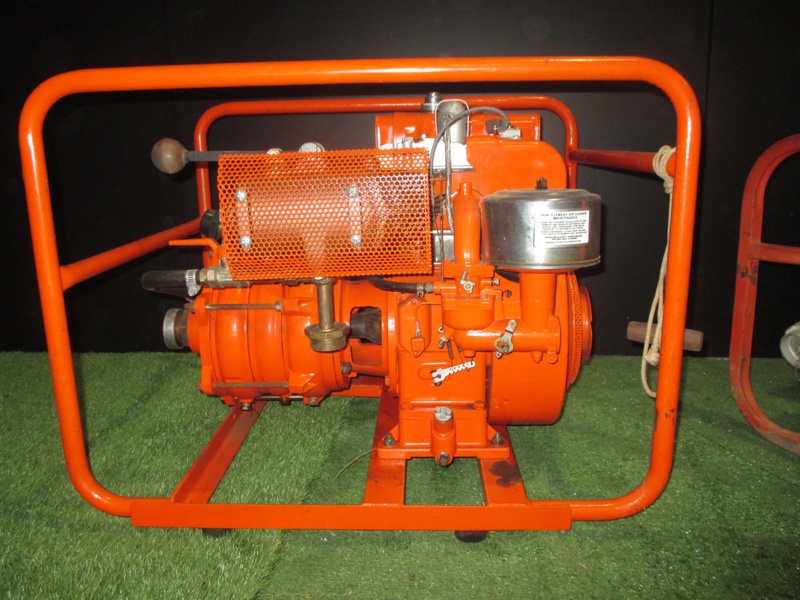 Davey Pump Master with Briggs and Stratton 16HP Engine; Davey and ...