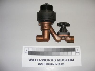 Water flow meter with stopcock c2000'S No. 6. Manufactured by Acuflo ...