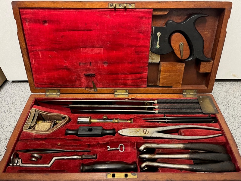 Amputation/Surgical Set ; Coxeter; S118 | eHive